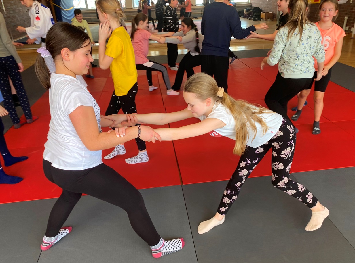 Schulprojekt: „Tag des Judo“ an der Theodor-Heuss-Schule - Theodor-Heuss-Schule Solingen